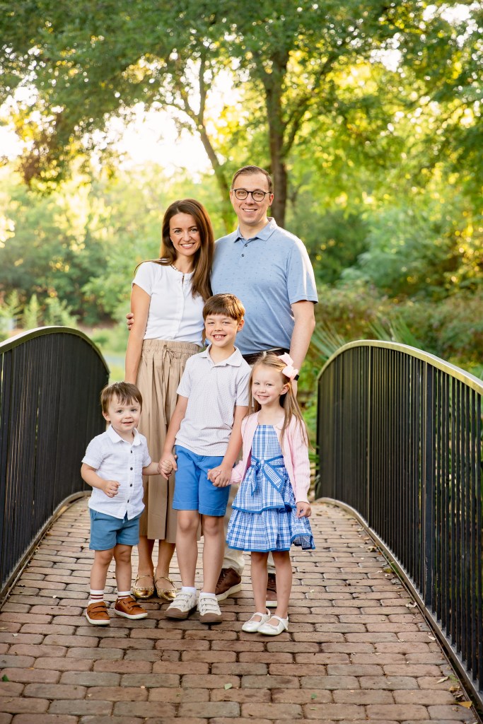 Grapevine Family Portraits Grapevine Botanic Garden - Flower Mound ...